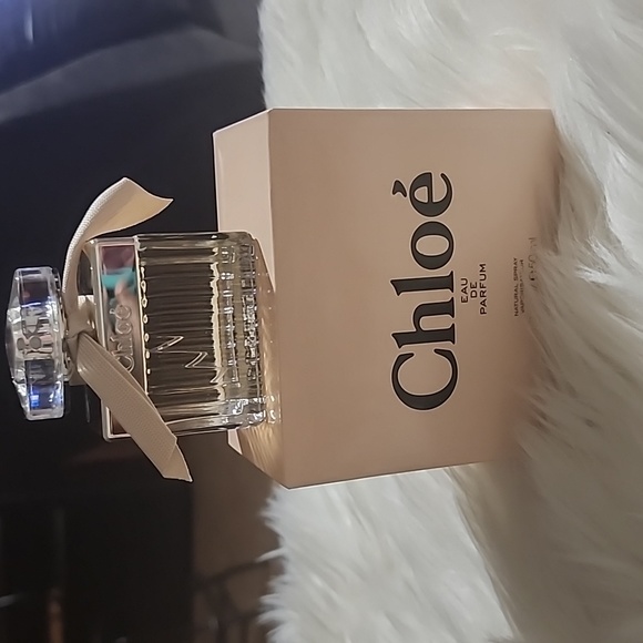 Chloe | Other | New Chloe Eau De Parfum Natural Spray Vaporisateur 7 Oz ...